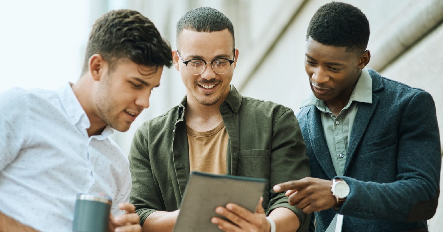 12 signs you’re a highly perceptive person (who notices things others ...