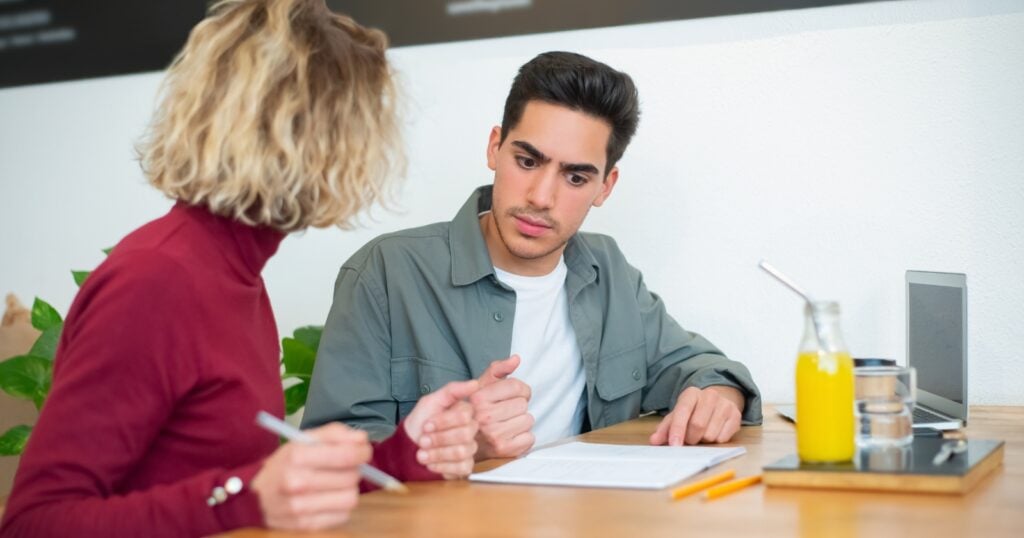 People who lack integrity often display these 9 behaviors - The Expert ...