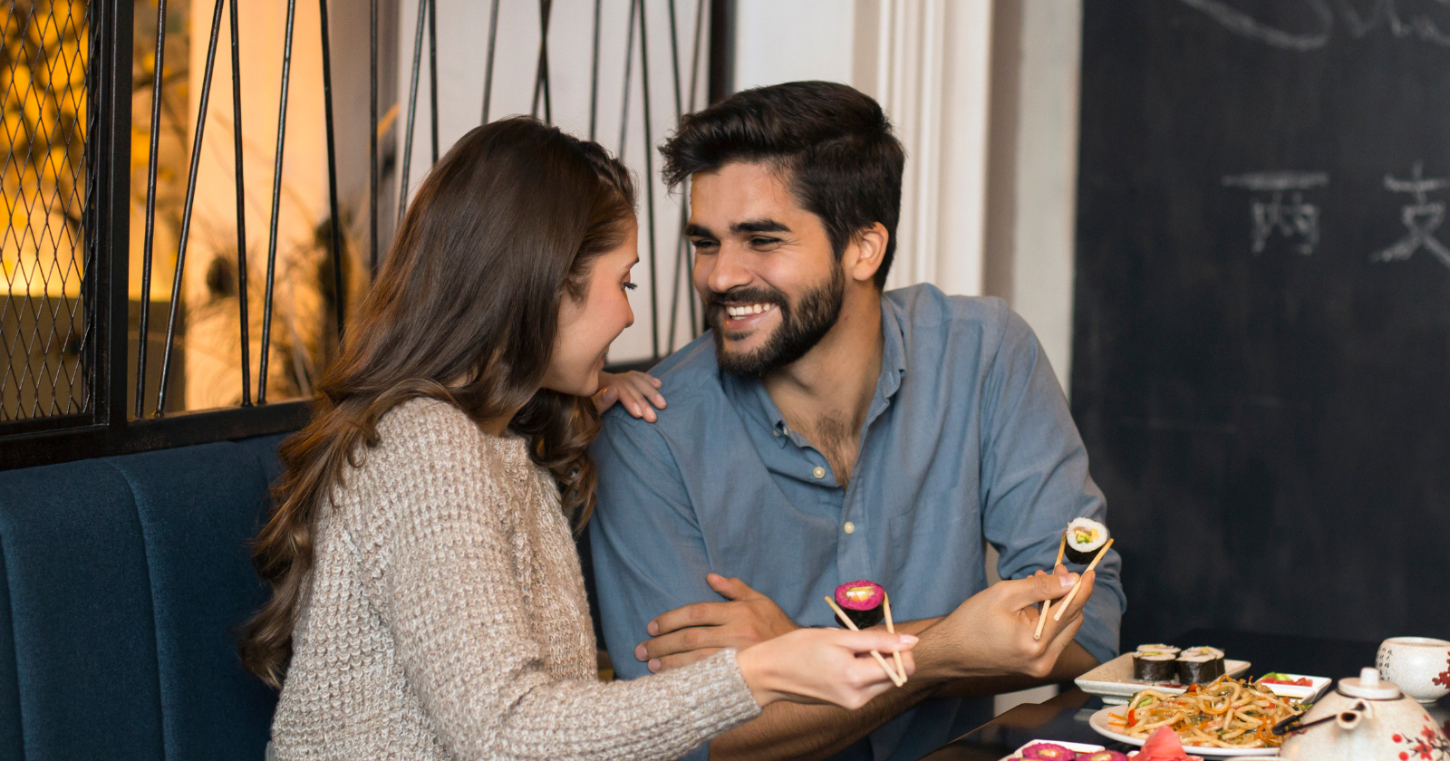 10 signs a man thinks you’re incredibly attractive, according to ...