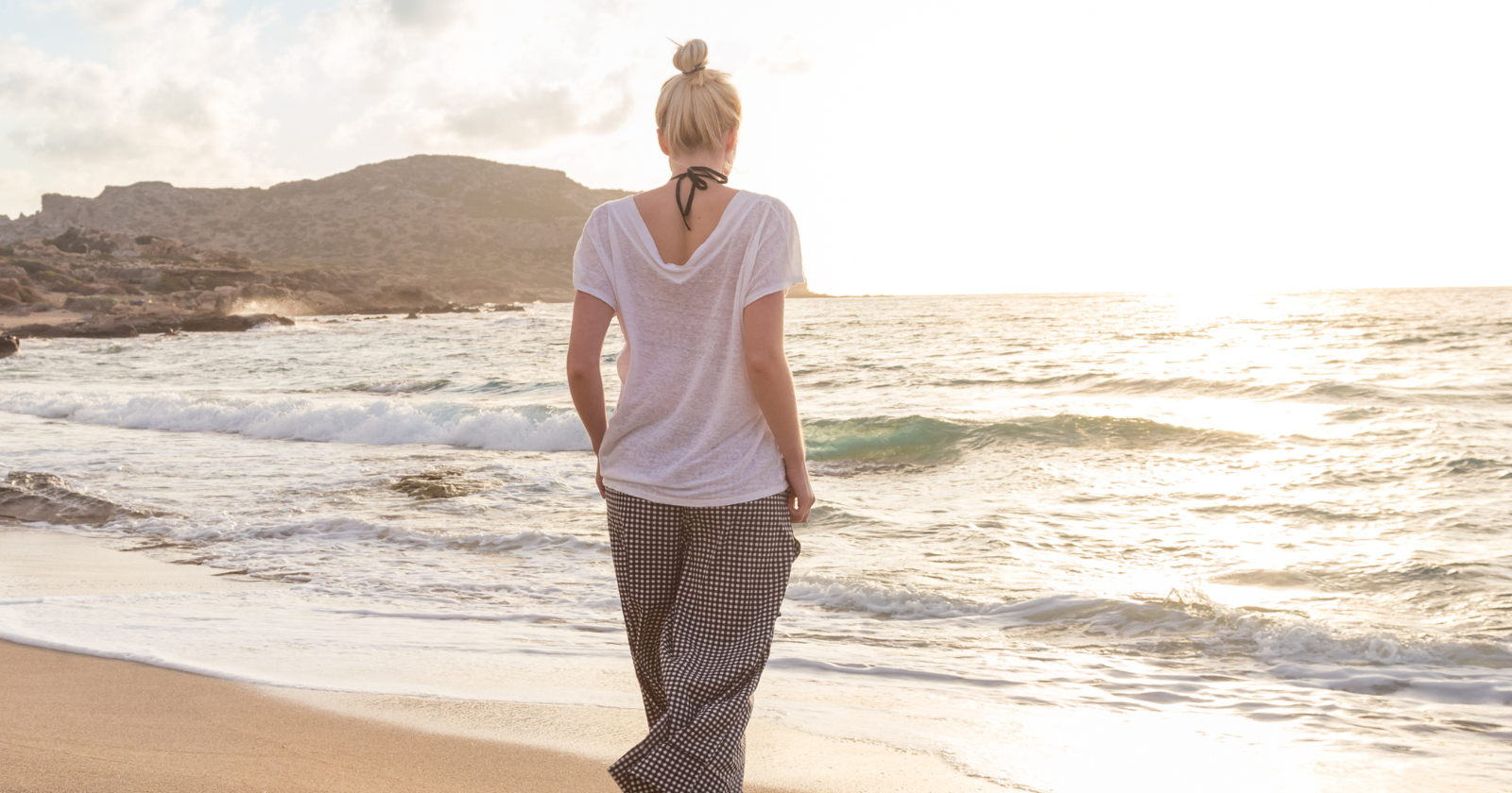 The unspoken wisdom of people who embrace solitude - The Expert Editor