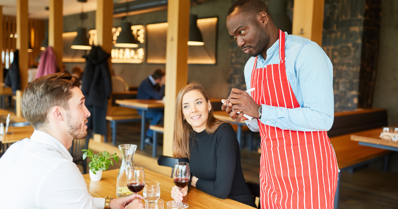 10 restaurant behaviors that quietly reveal your social class - The ...