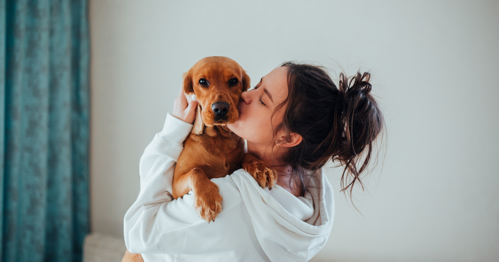 People who talk to their pets like humans often display these 9 rare ...