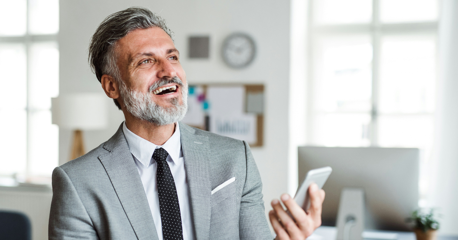 If you’re doing these 8 things in public, you’re sending out confident ...