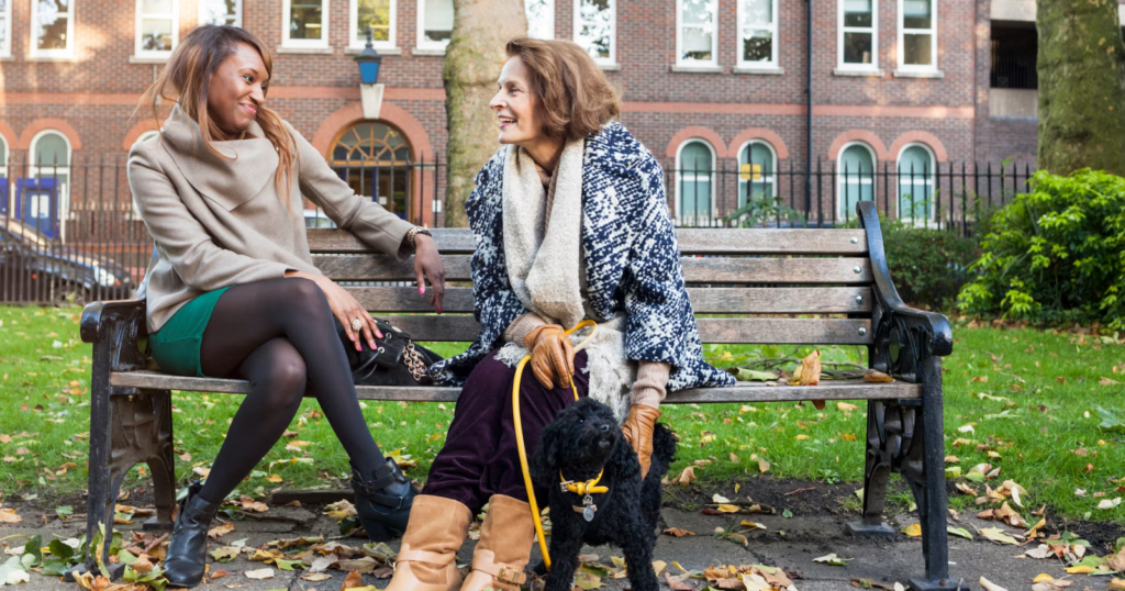 Psychology says people who make strangers feel instantly comfortable ...
